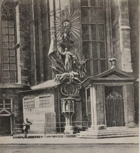 The Stephansdom catacombs tour